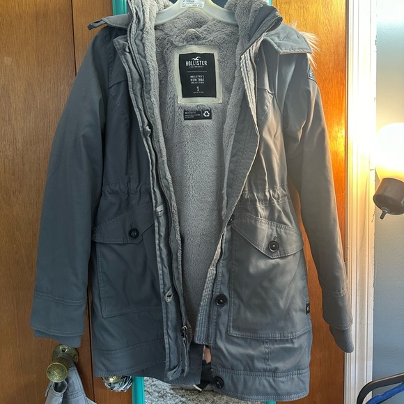 Hollister | Jackets & Coats | Holster Jacket Worn Three Times Great ...